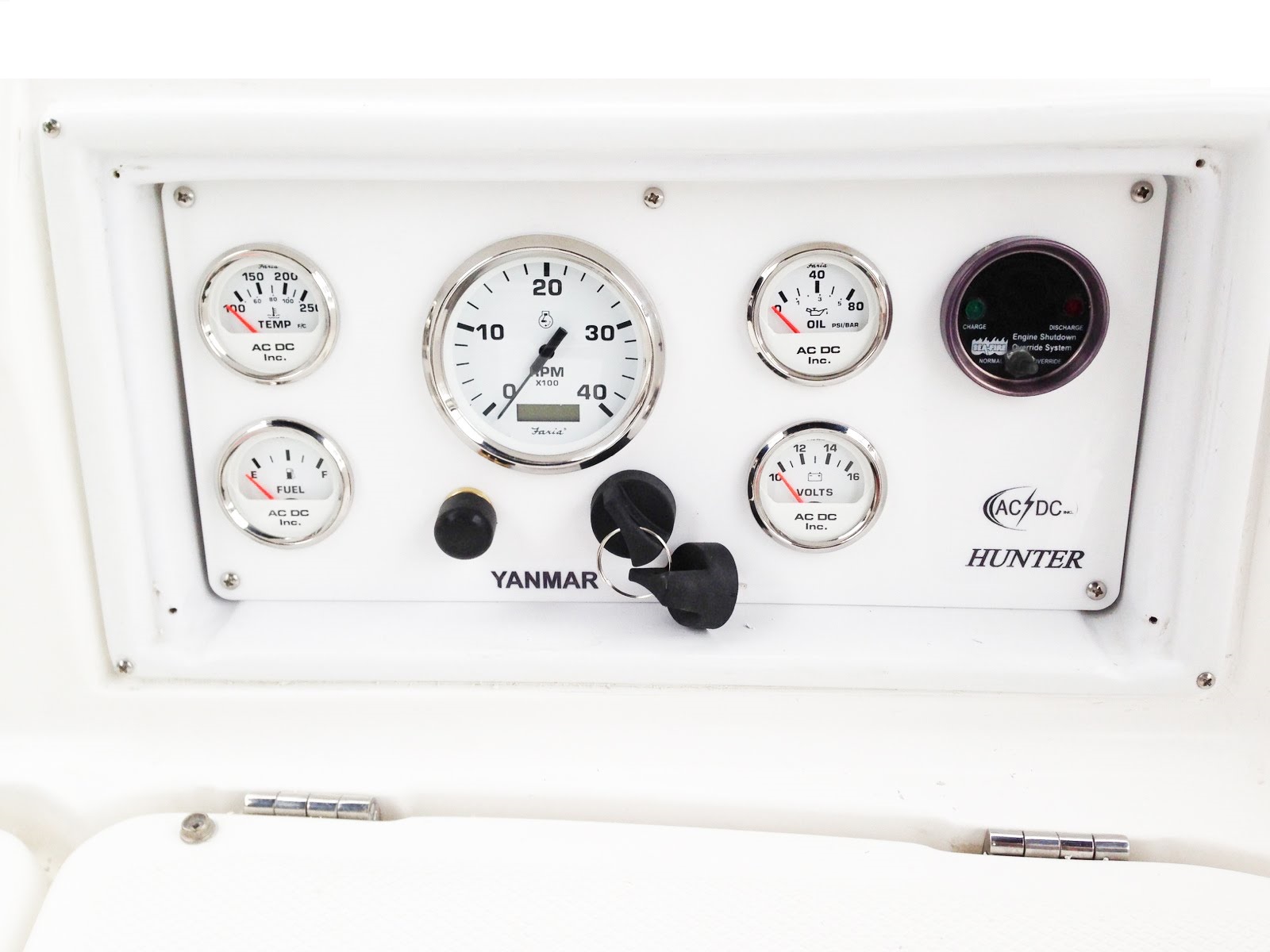 hunter-Engine-Cluster-Panel | AC DC Marine Inc. Marine Electric ...