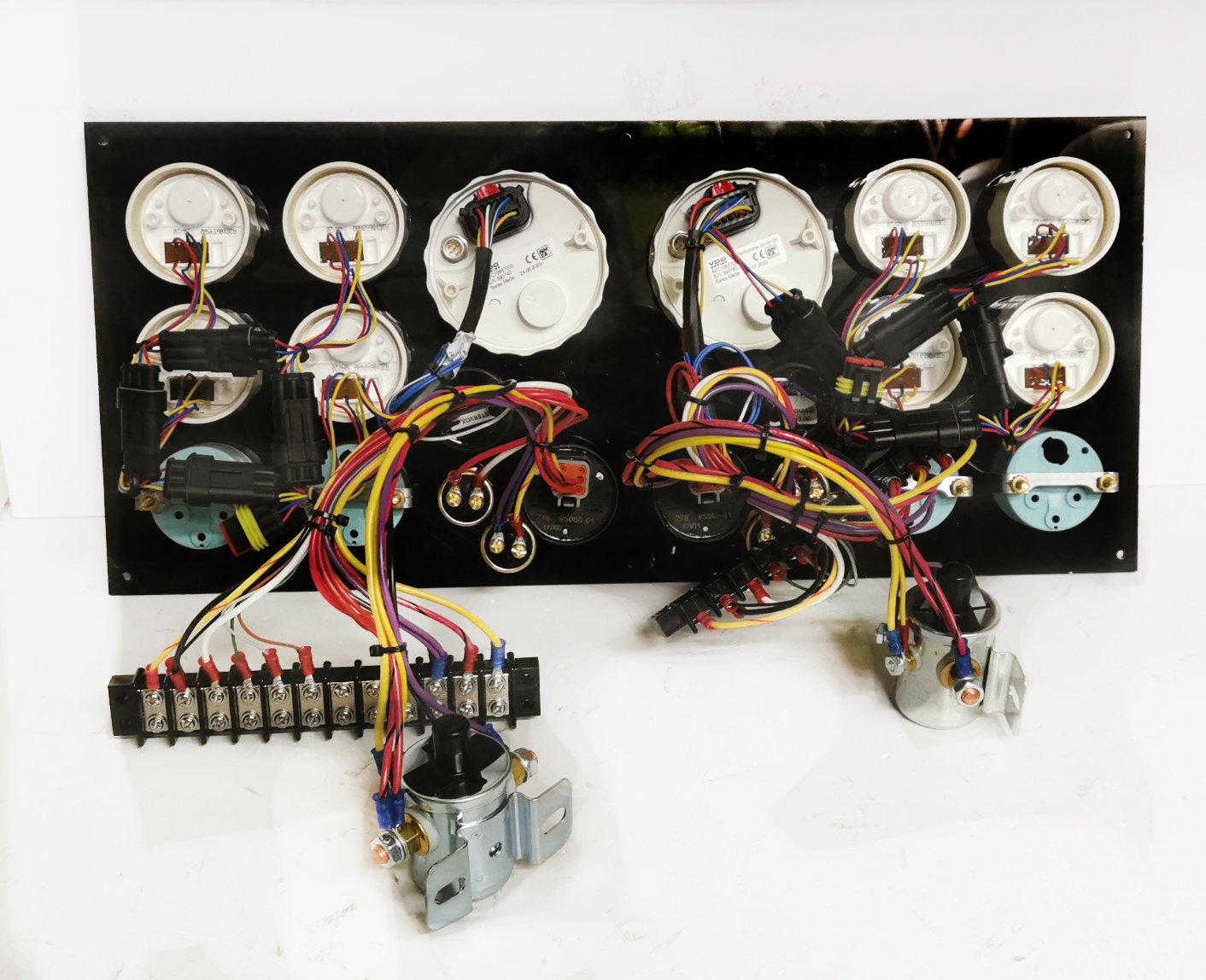 Caterpillar Custom Engine Marine Instrument Panel with 10 OceanLink ...