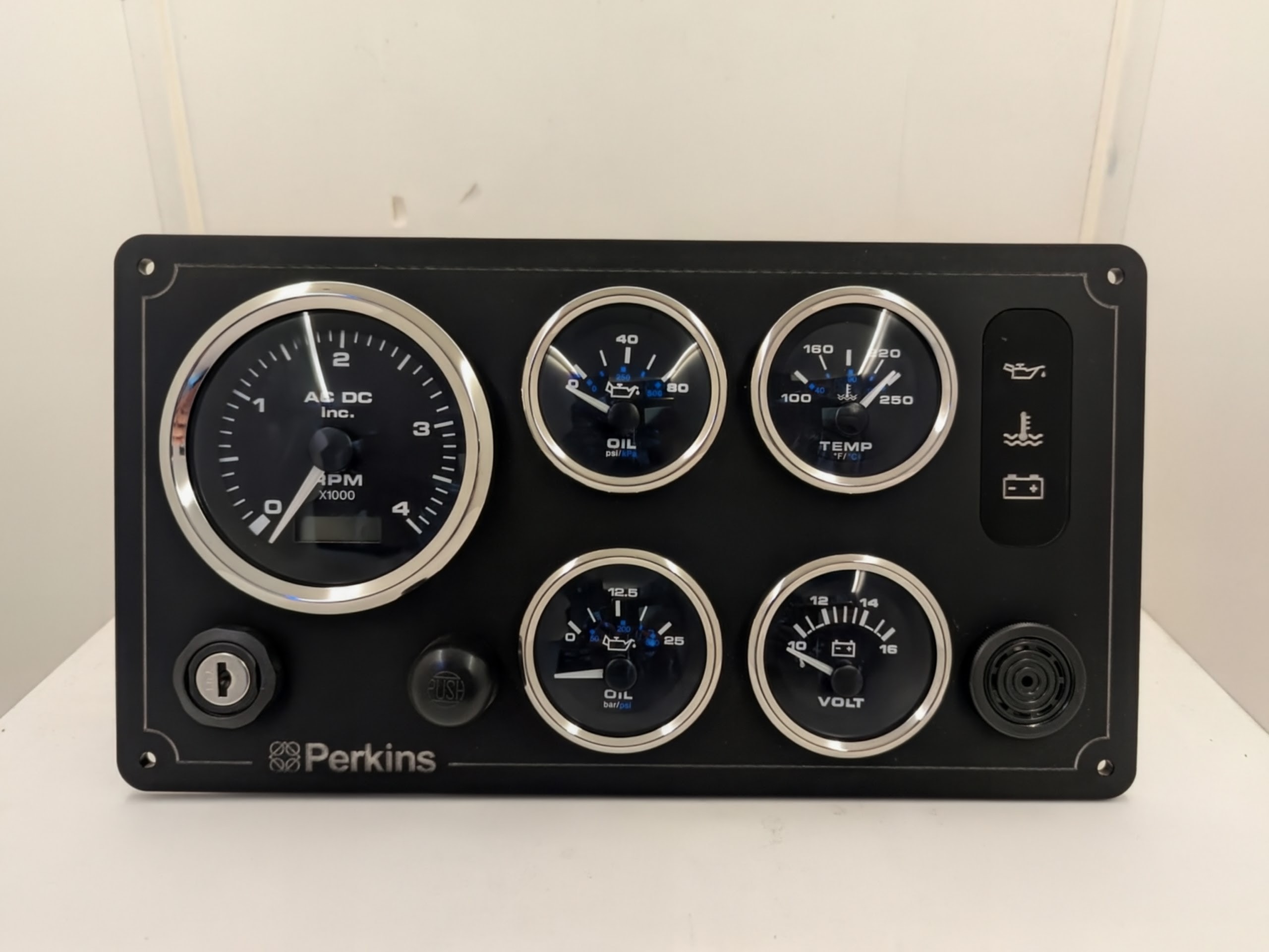 Perkins Engine Marine Instrument Panel 5 Premier Gauges (Made in USA ...